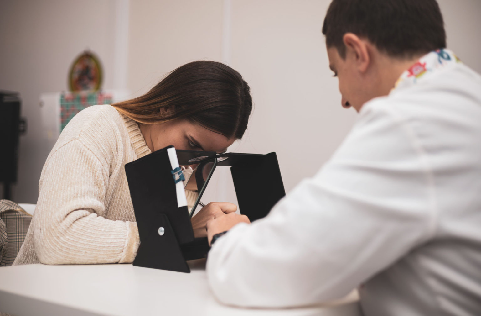 How Eye Tracking Problems Can Lead to Difficulty Reading